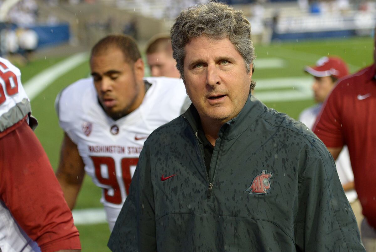 Mike Leach: Analyzing the Pirate's First Game Back and Ways His Team ...