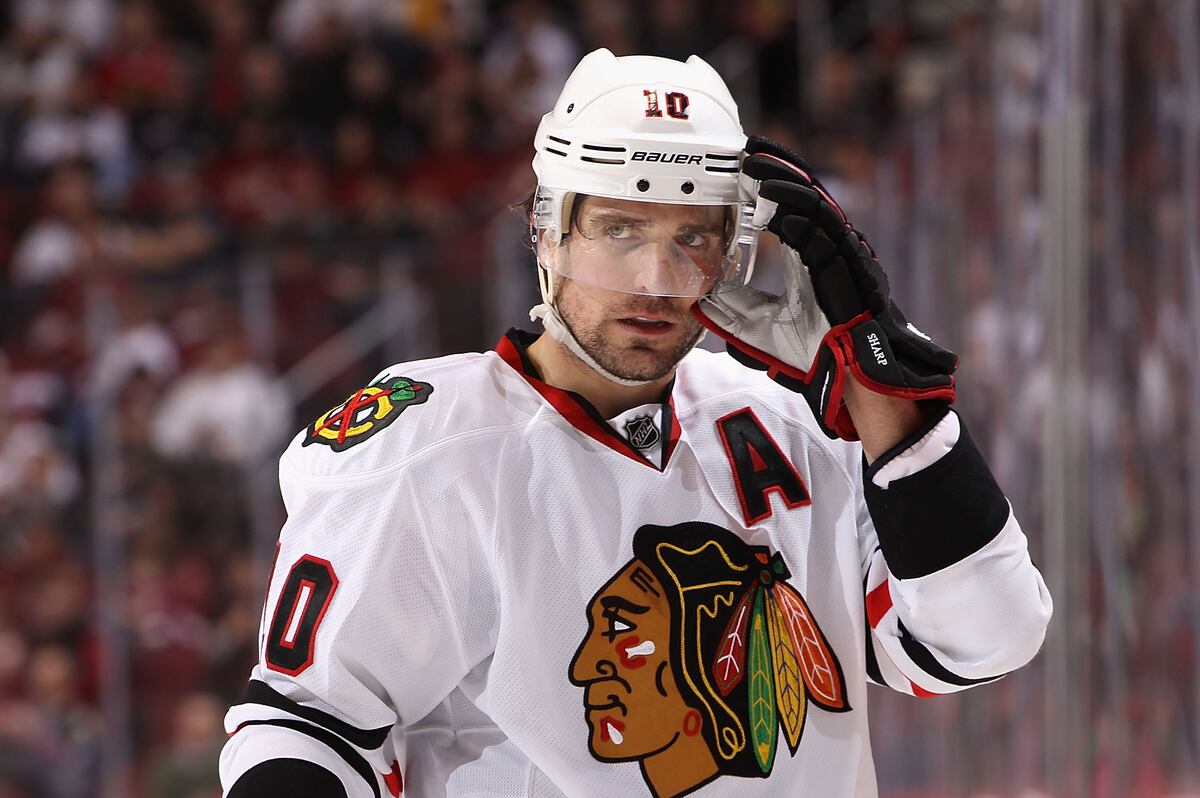 Chicago Blackhawks: Patrick Sharp Good Example of Letting a Prospect ...
