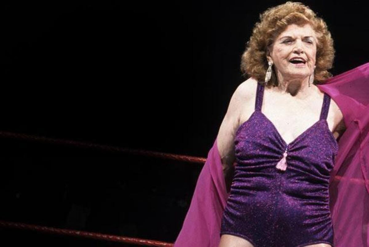 WWE: 10 Most Embarrassing Moments in Diva History | News, Scores ...