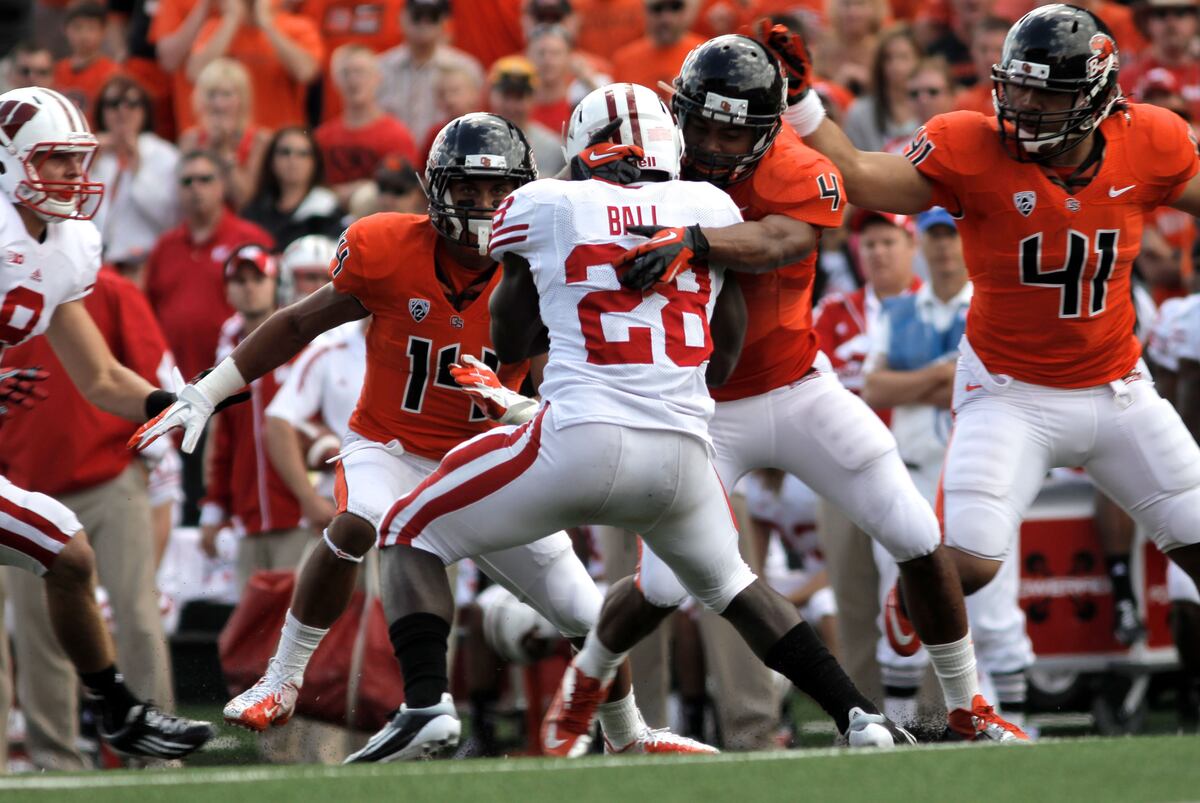 Oregon State vs. Wisconsin: Beavers Upset Badgers Thanks to Defense ...