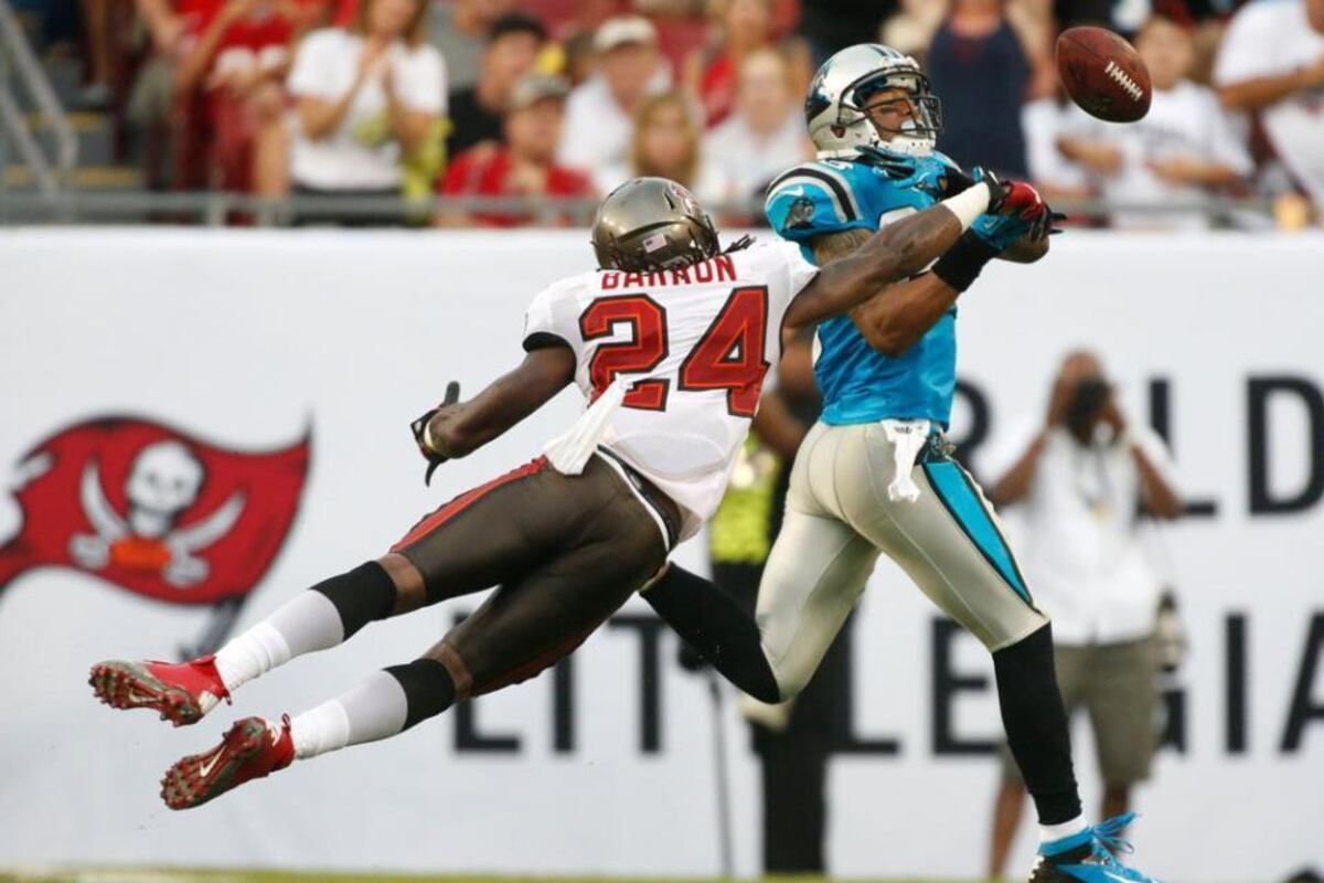 Tampa Bay Buccaneer Basher: Mark Barron Puts Some 'Pow' Back in ...