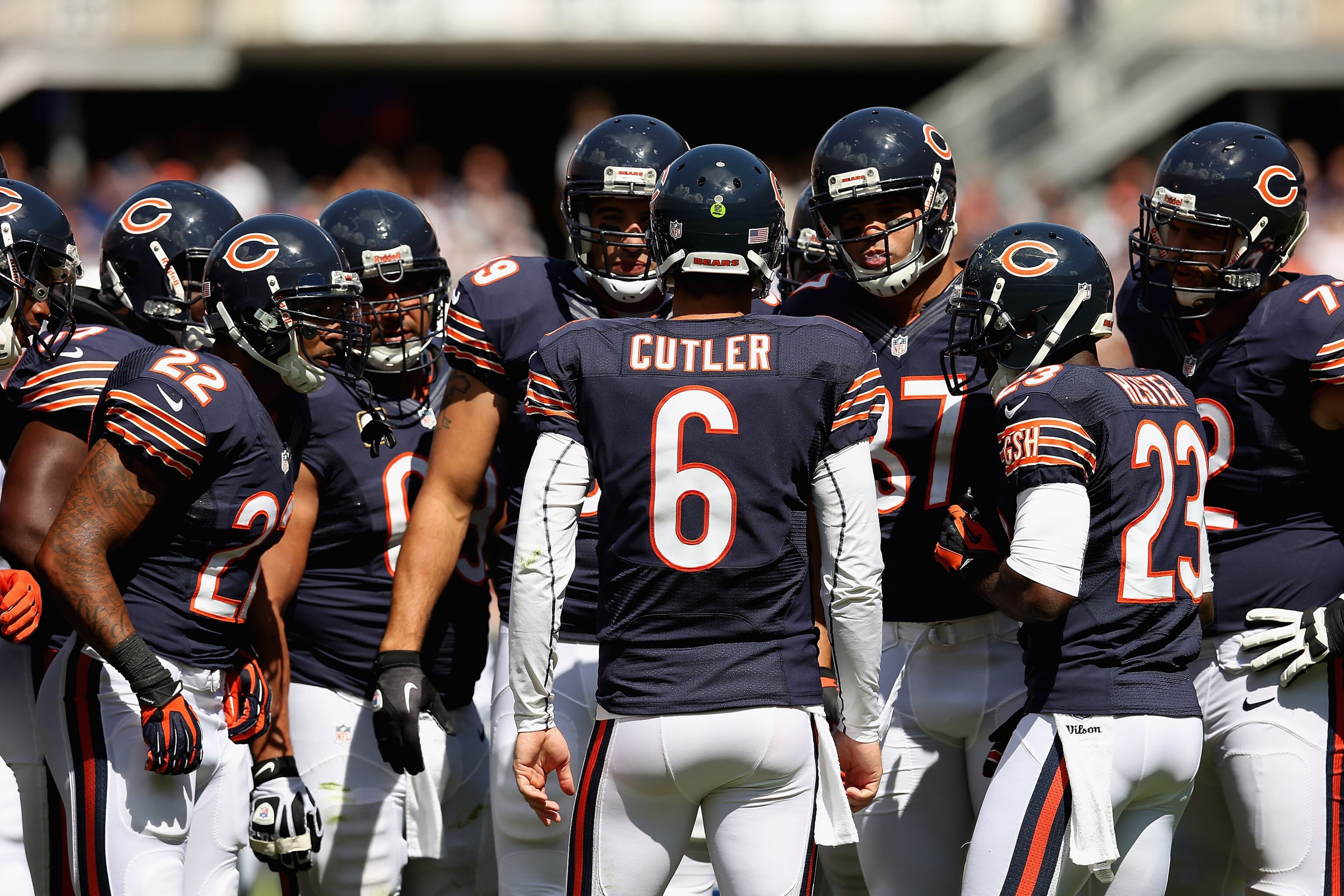Chicago Bears: 10 Reasons to Love and Doubt Them