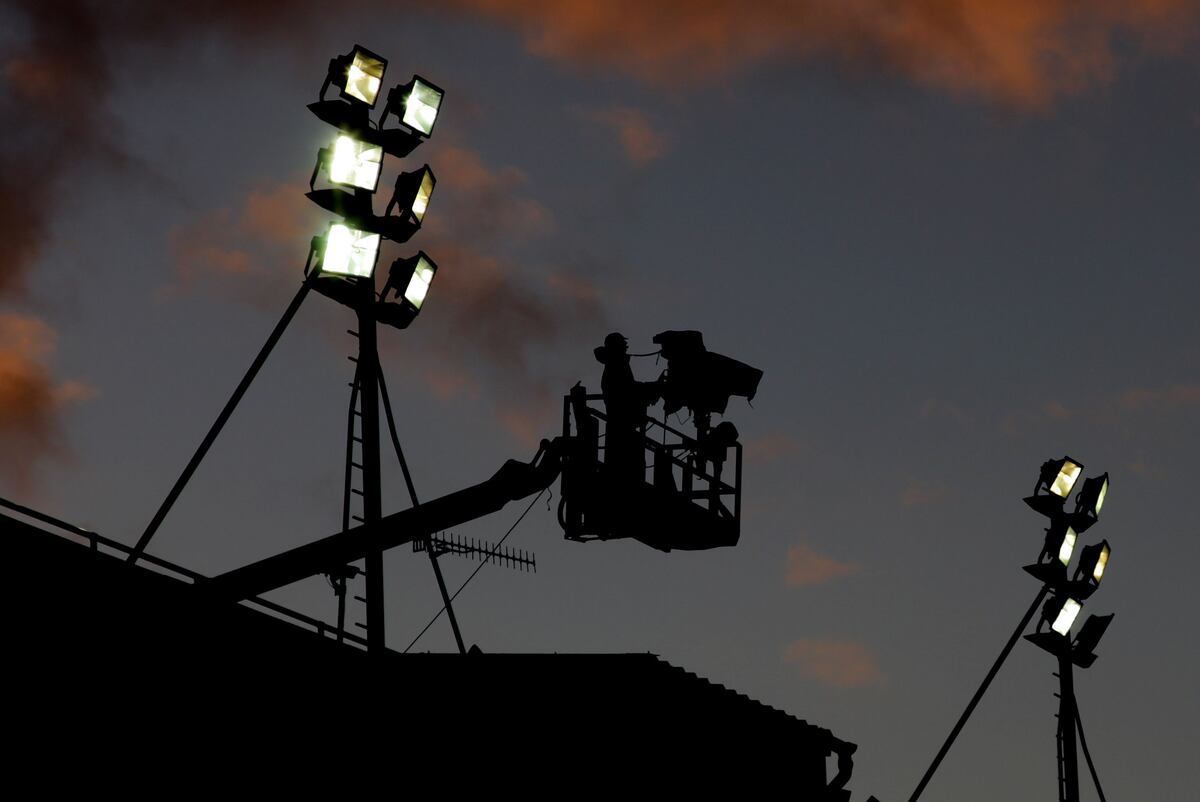 15 College Football Teams Whose Preseason Hype Video Looks Stupid ...