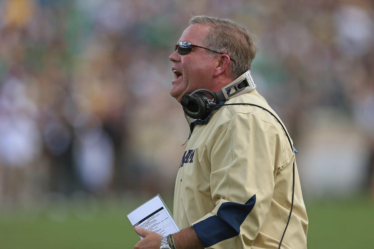 Notre Dame Football: Brian Kelly's Past Tells Us How He'll Handle QB ...
