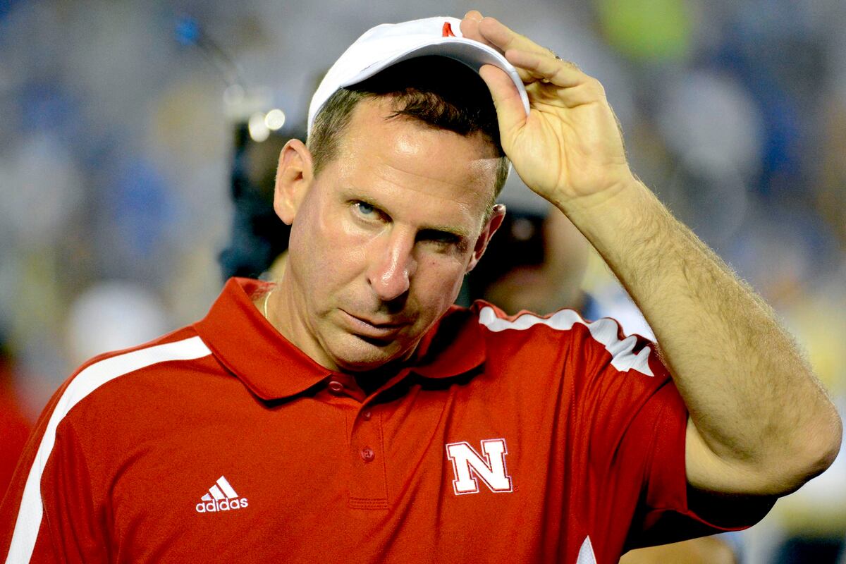 Bo Pelini: Nebraska Head Coach Leaves Game in Ambulance Due to Illness ...
