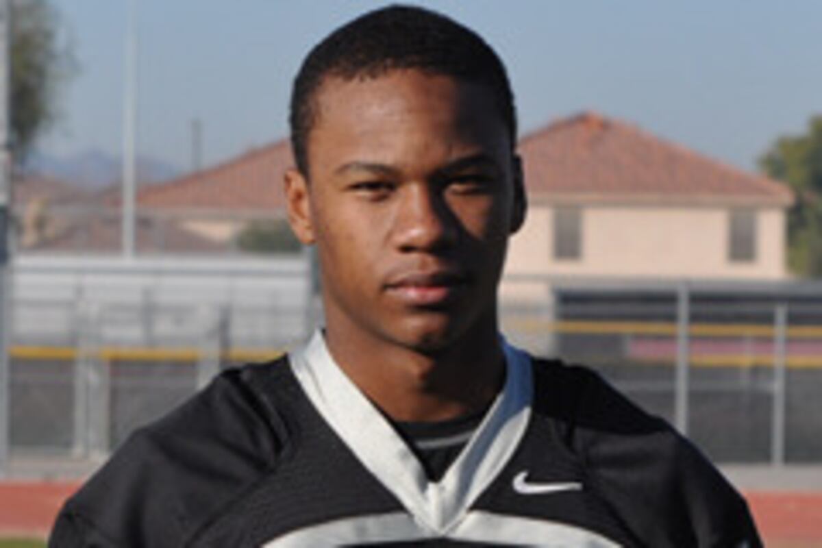 How Notre Dame Stacks Up Against Texas and Oklahoma for 4-Star CB Cole ...