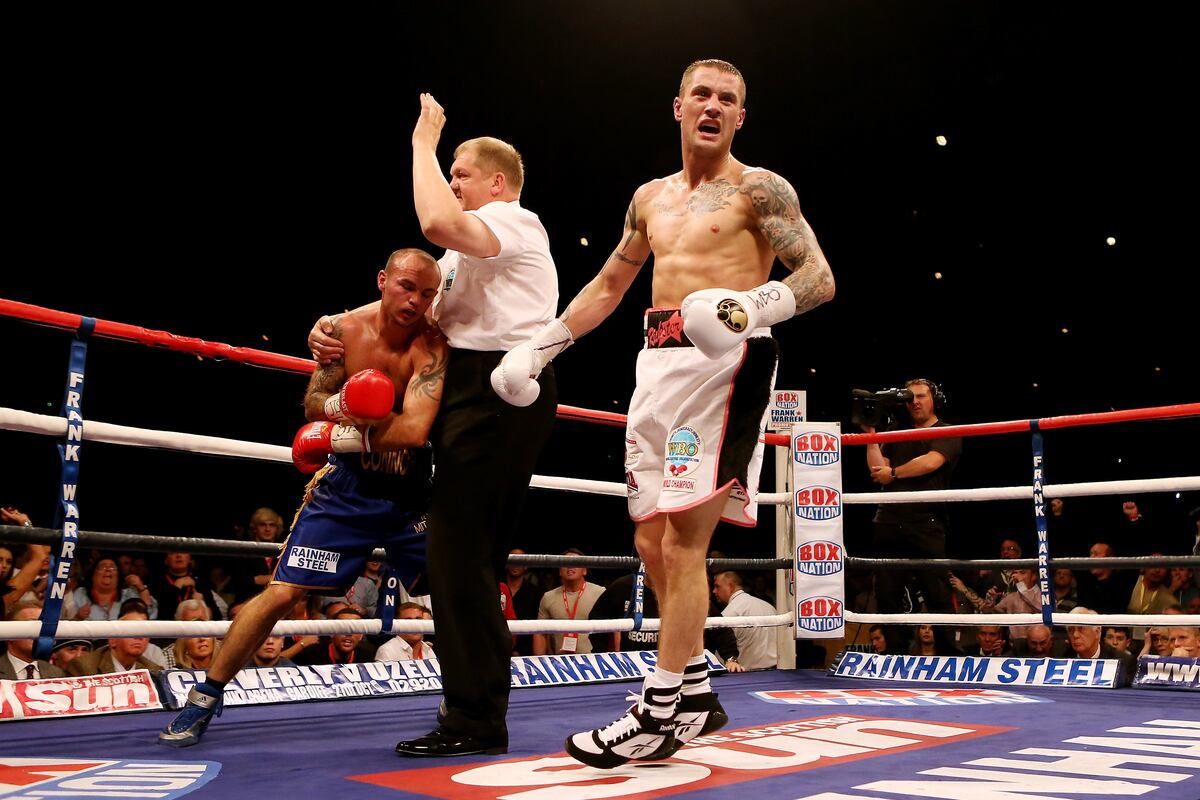Ricky Burns Crushes Kevin Mitchell and Carl Frampton Dominates Steve ...