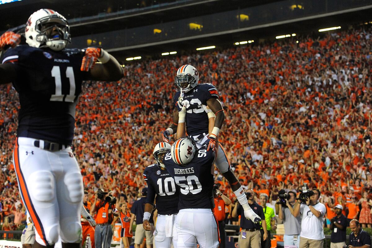 Auburn Football: Auburn Shows Us How to Win in a Loss Against LSU ...