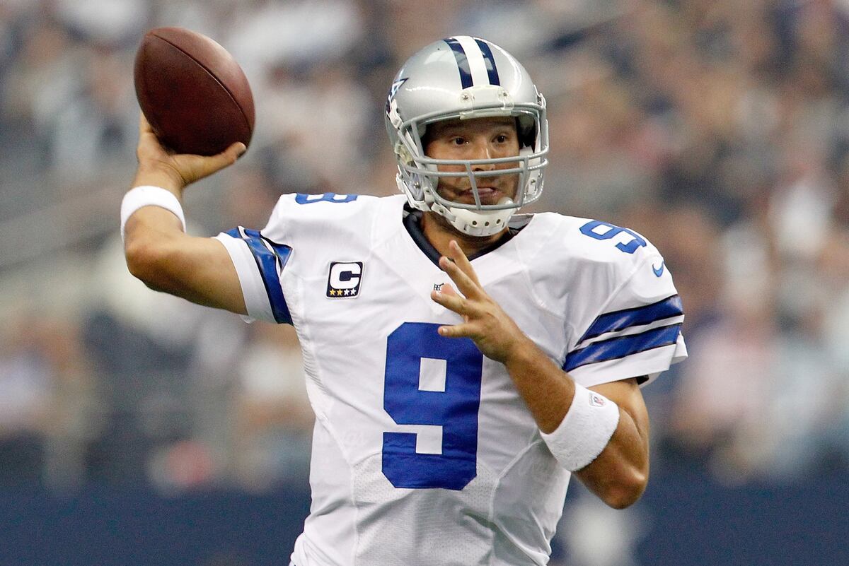 Tony Romo vs Jay Cutler: Which QB Has Better Chance of Winning a Super ...