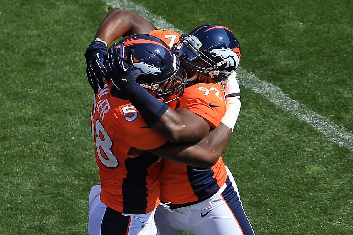 Denver Broncos: Von Miller May Be the NFL's New King of Celebrations ...