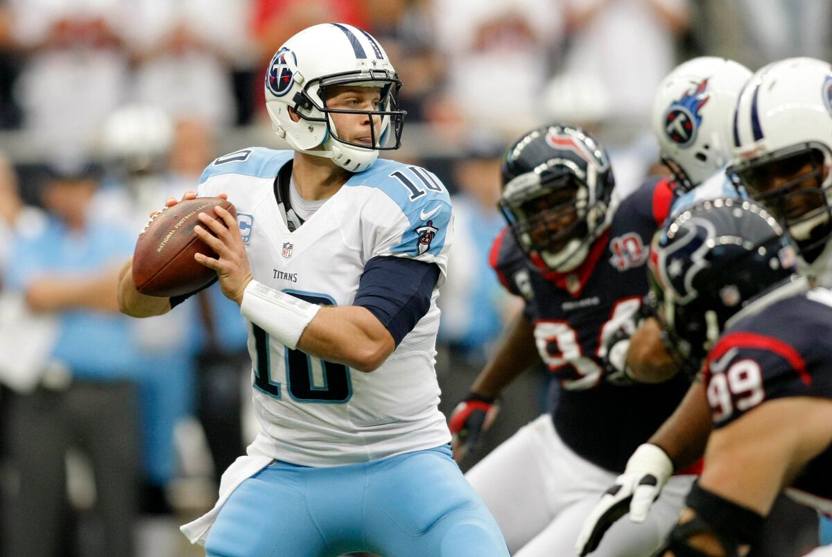 Jake Locker Injury: Updates on Titans QB's Left Shoulder | News, Scores ...