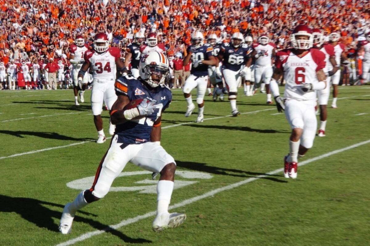 Arkansas Razorbacks vs. Auburn Tigers: Complete Game Preview | News ...