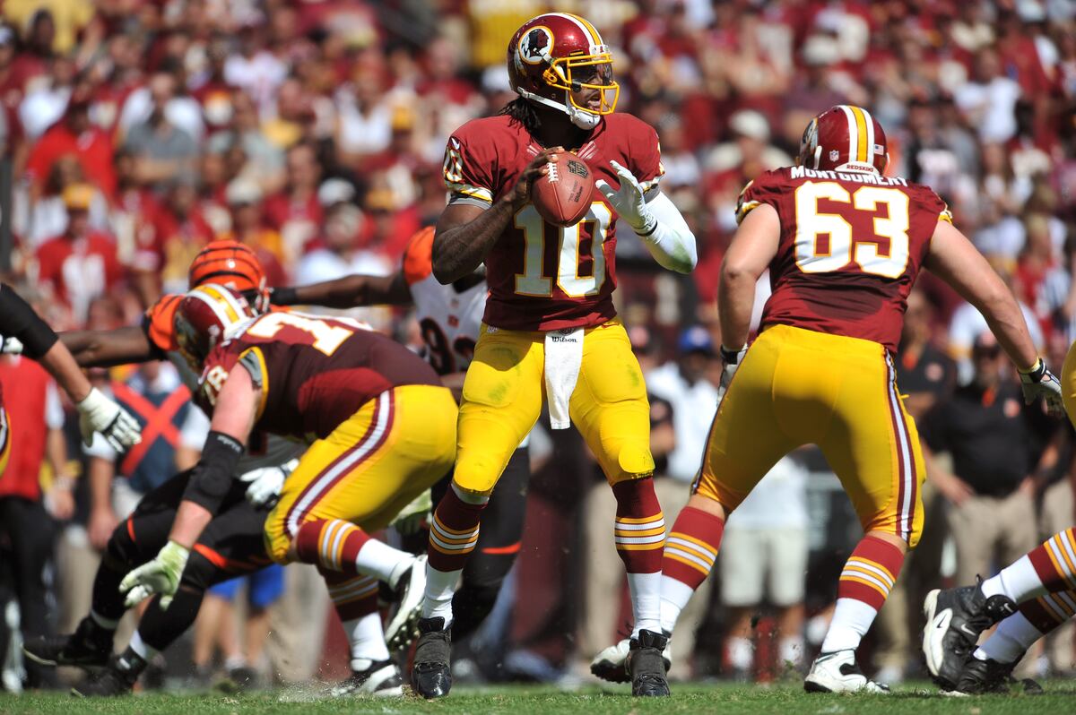 2012 NFL Awards: Has Robert Griffin III Locked Up Rookie of the Year ...
