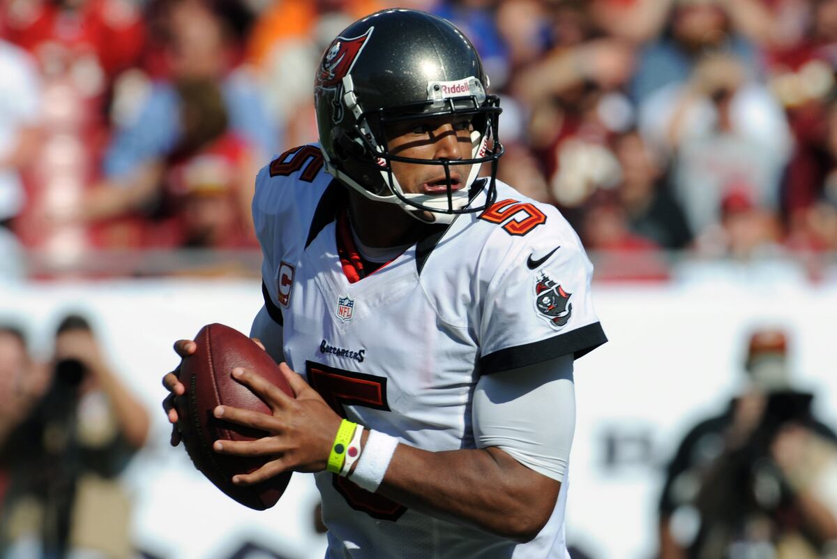 Josh Freeman: Is He the Answer at Quarterback for the Tampa Bay ...