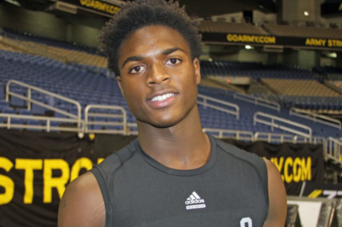 Scouting Report, Video Highlights and Predictions for 5-Star WR Robert ...