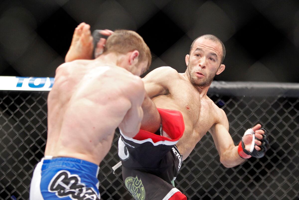 Phil Harris vs. Darren Uyenoyama: UFC on FX 5 Results | News, Scores ...