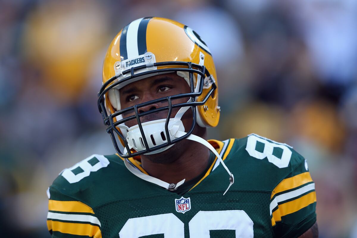 Jermichael Finley Injury: Updates on Packers TE's Shoulder | News ...