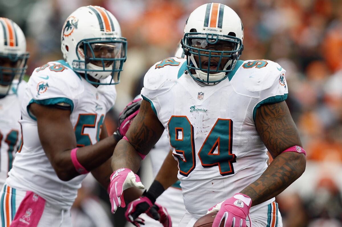Dolphins vs. Bengals: Miami Defense Helps Give Dolphins the Finishing ...