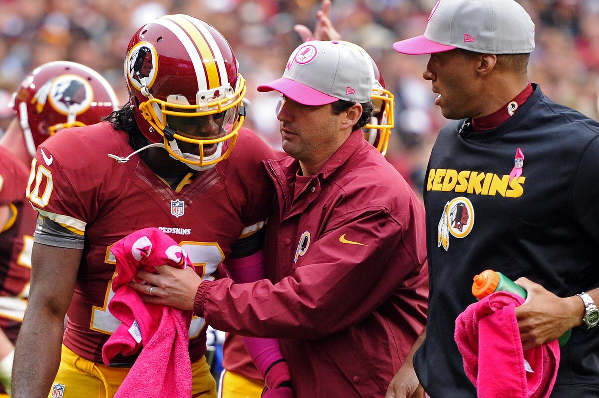 RG3 Still Must Learn to Avoid Big Hits If He Wants to Be Redskins ...