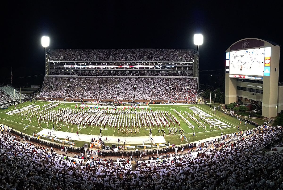 Tennessee Volunteers vs. Mississippi State Bulldogs: Complete Game ...