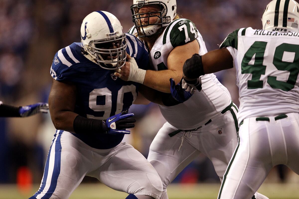 New York Jets Sign Defensive Tackle Daniel Muir, Place Josh Mauga on IR ...