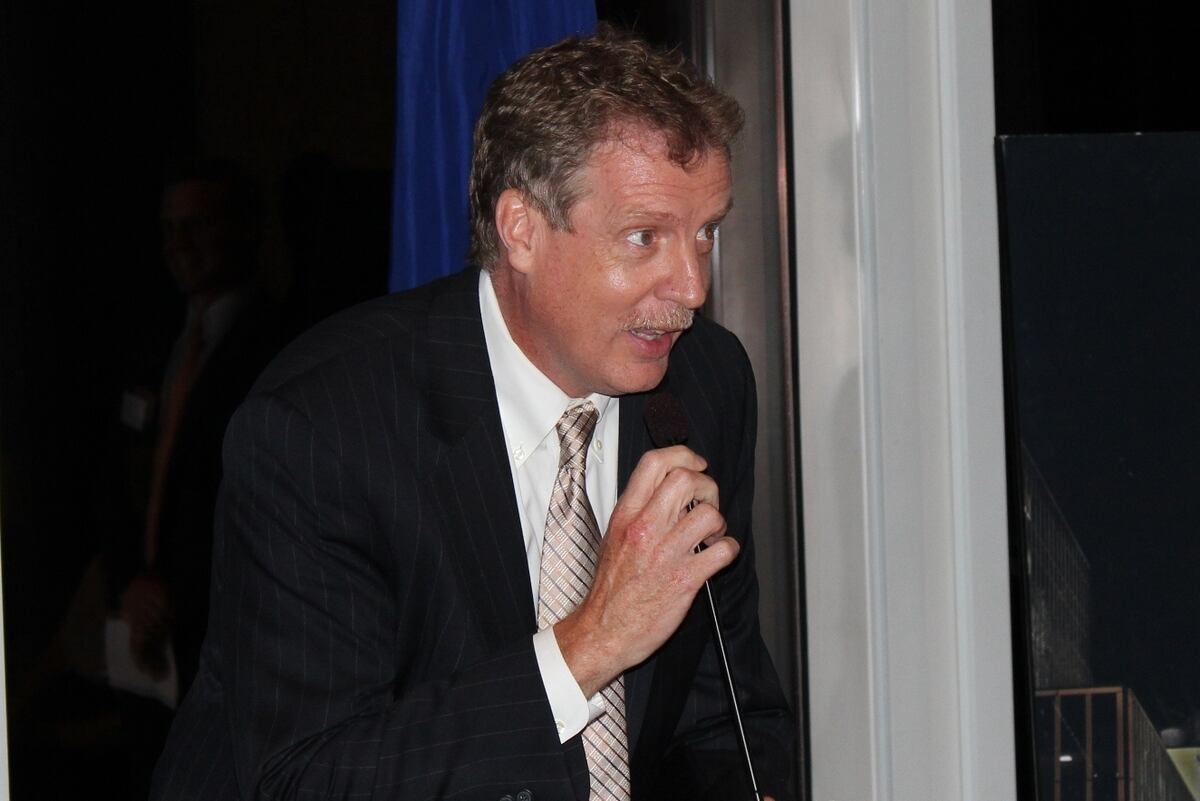 Iona Basketball Coach Tim Cluess Previews Roster at Sports Night Event ...