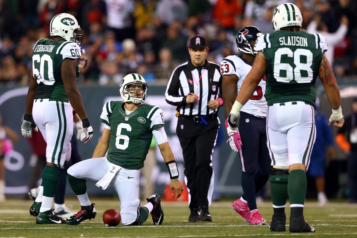 Mark Sanchez: Why It's Time for Jets QB to Hit the Bench | News, Scores ...