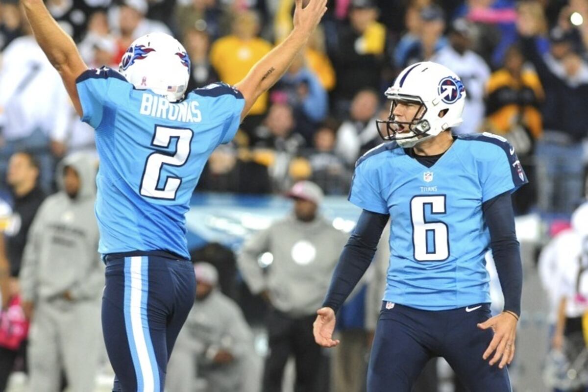 Steelers vs. Titans: A Season Saved at the Final Gun | News, Scores ...