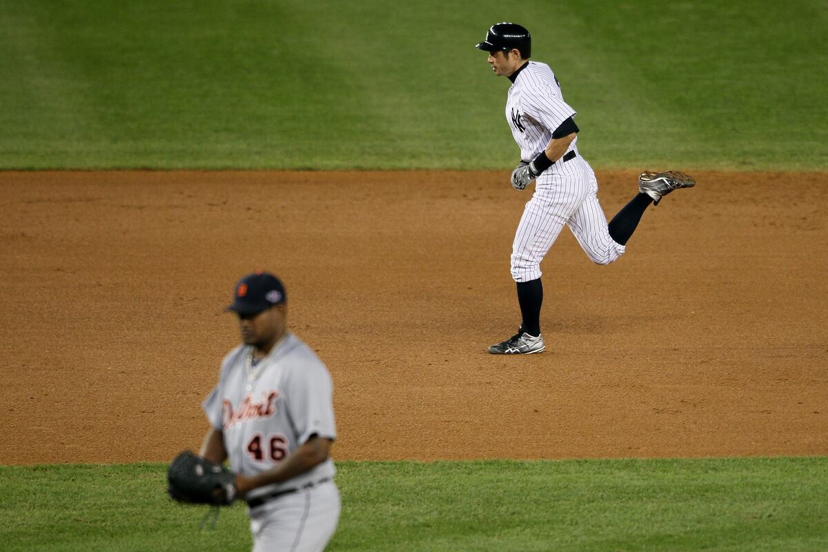 2012 MLB Playoffs: Tigers Escape, but Jim Leyland Shouldn't Play ...