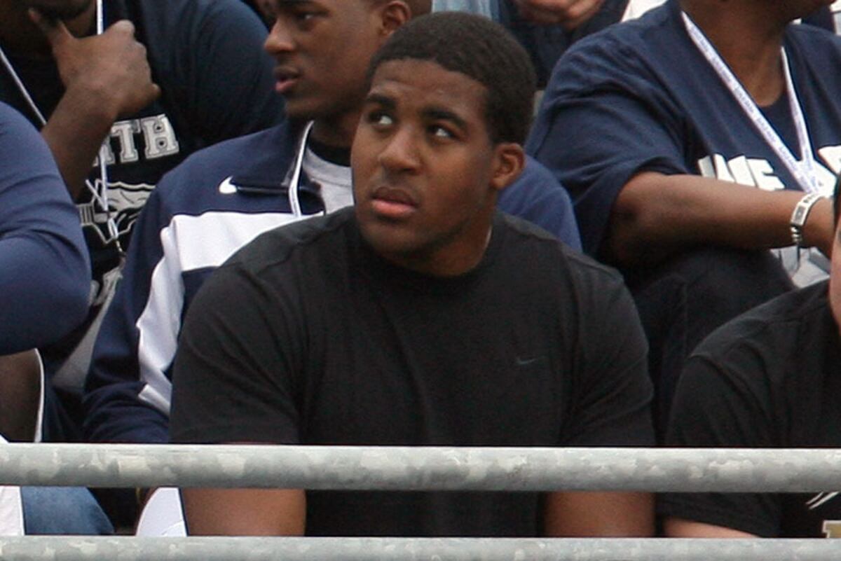 Breaking Down 5-Star OT Dorian Johnson's Skills and Top College Options ...