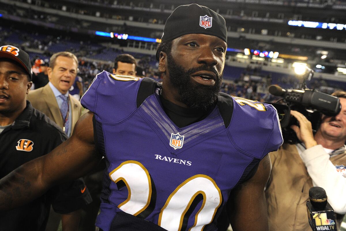 Baltimore Ravens Report: Ed Reed Says He Has Torn Labrum in Shoulder ...