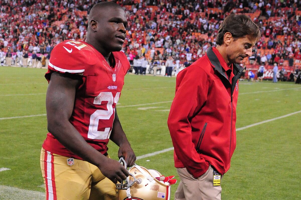 Frank Gore Injury: Updates on 49ers RB's Ribs | News, Scores ...