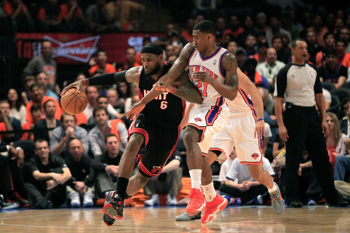 10 Perimeter Players Who Could Win Defensive Player of the Year | News ...