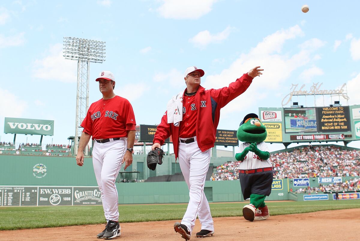 Boston Red Sox Finally Get Their Man in John Farrell, but Questions ...