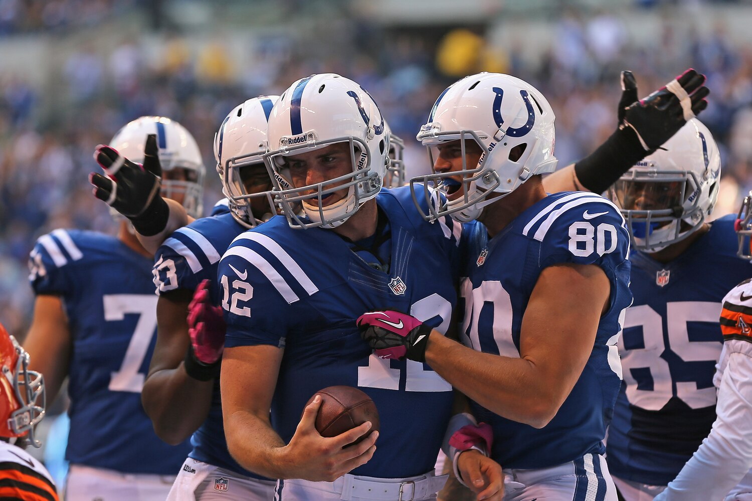 Breaking Down Andrew Luck's Form at the NFL's Midseason Mark | Bleacher ...