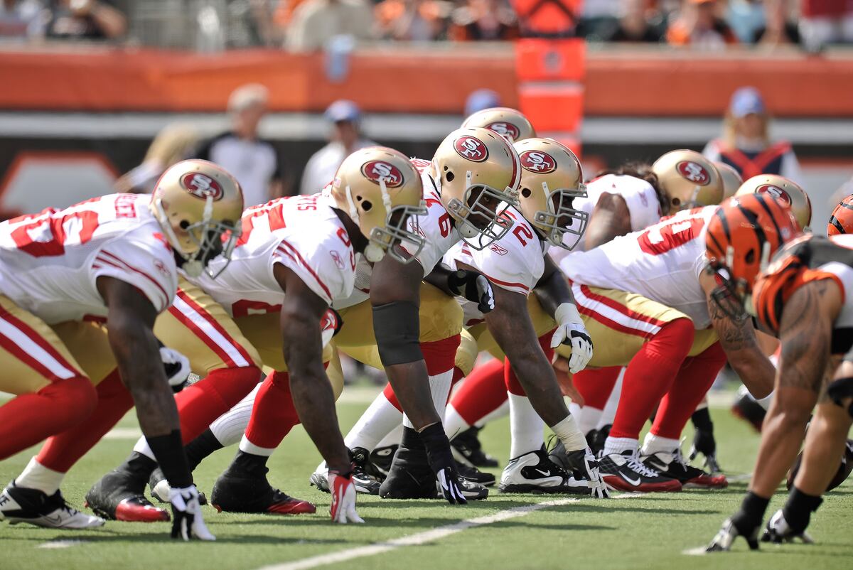 49ers OL Wins the Most Valuable Protectors Award, Plus More NFC West ...