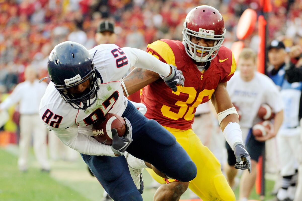 USC Football: How Much of a Challenge Does the Wildcats' Offense Pose ...