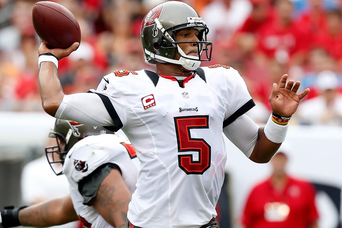Josh Freeman: Don't Be Fooled by Bucs' QB's Recent Hot Streak | News ...