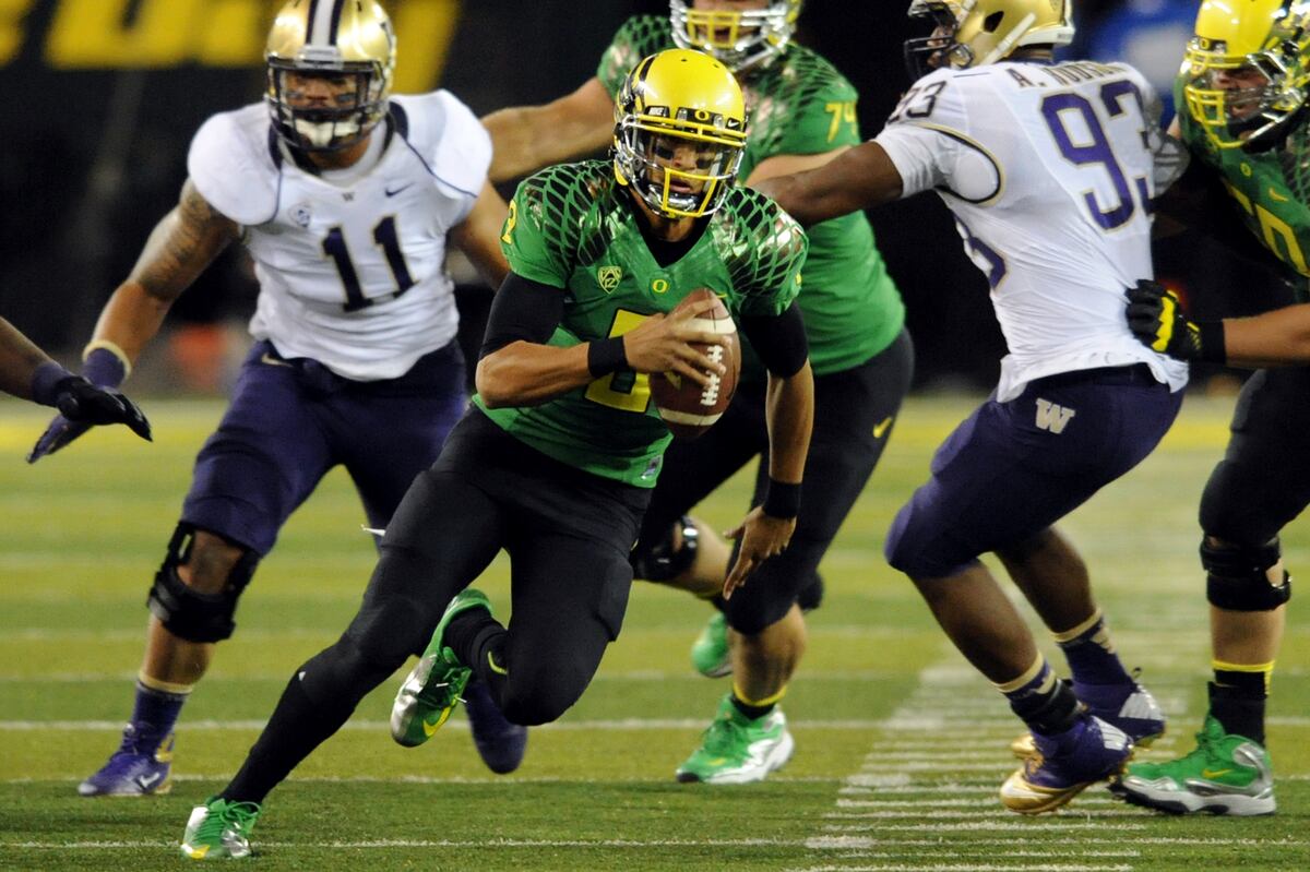 Colorado vs. Oregon: Ducks Must Win Big to Keep Pace in BCS Standings ...