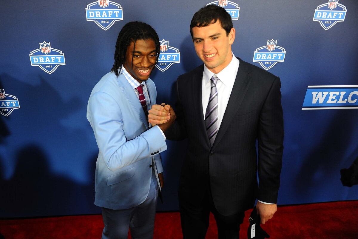 Andrew Luck vs. RG3: Re-Visiting Top Rookie QB Debate After Week 8 ...