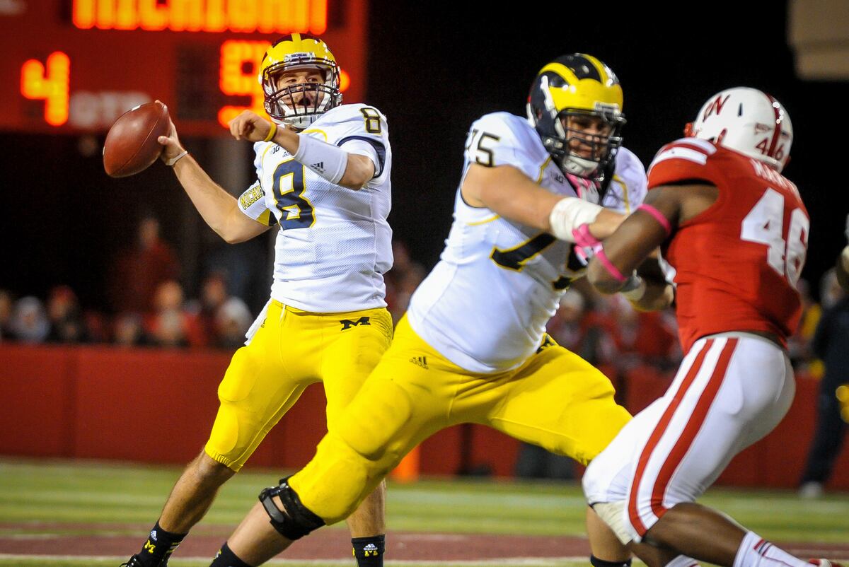 Big Ten Football: When It Comes to Freshman QB Talent, Michigan Is the ...