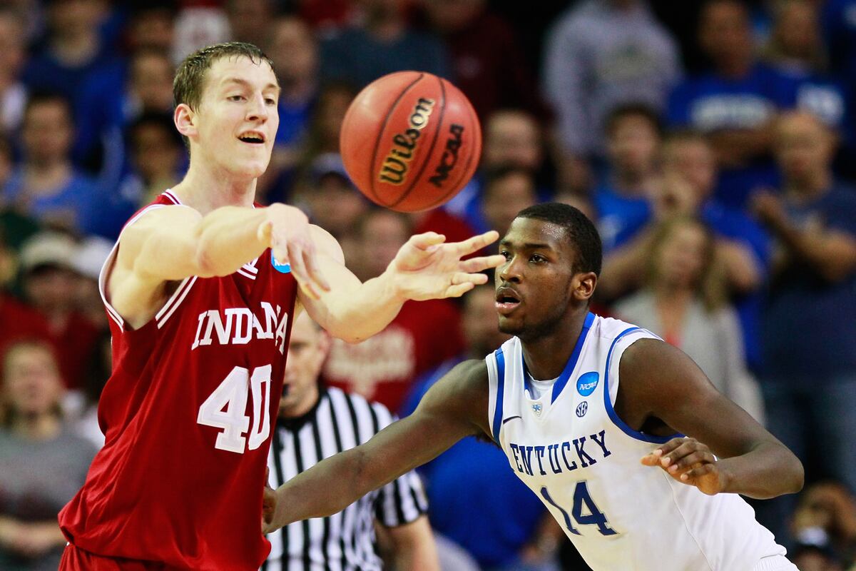 College Basketball: Associated Press Preseason All-America Team ...