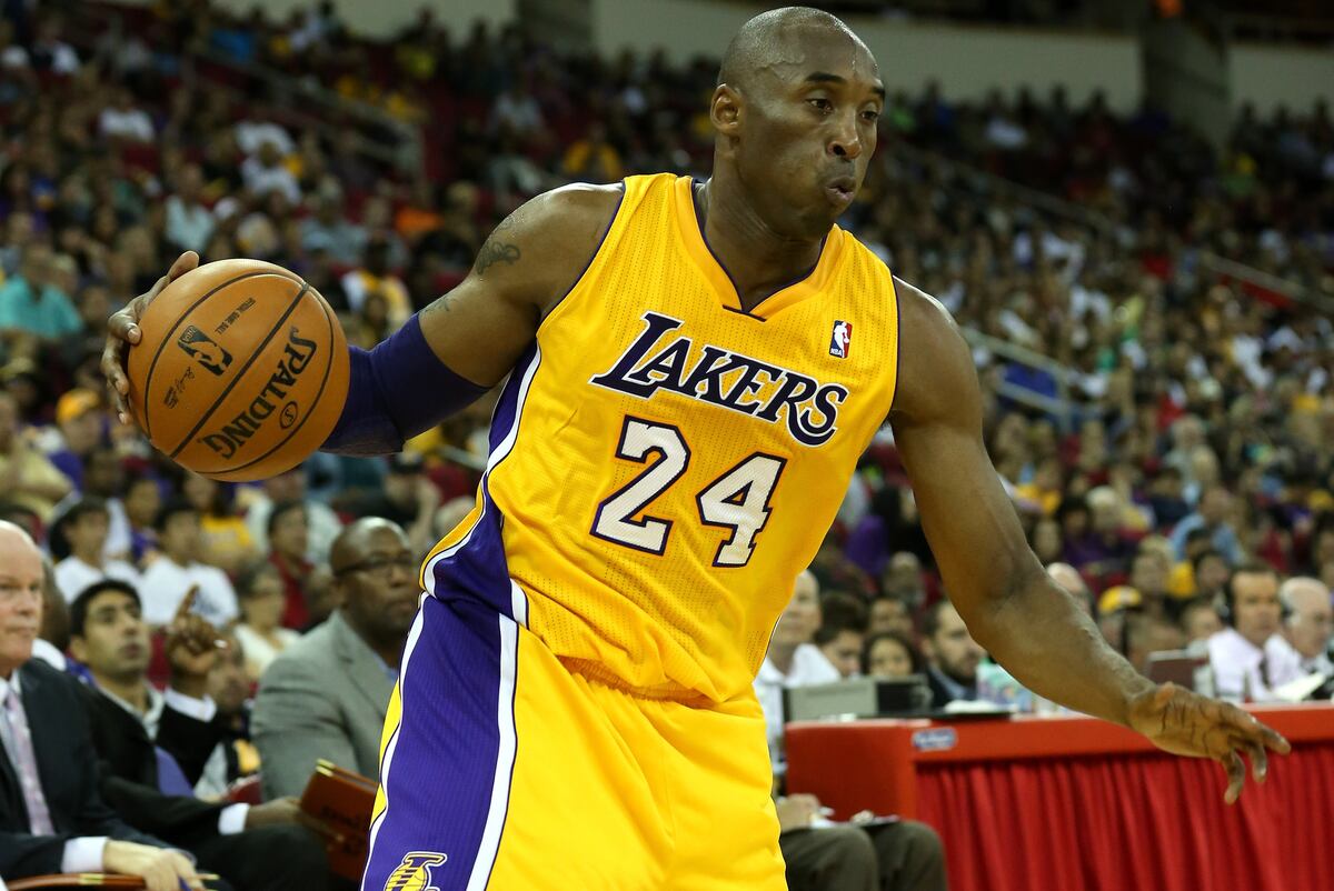 Kobe Bryant: Lakers Star's Strong Performance in Opener More Important ...