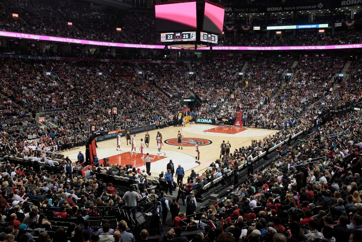 5 Things People Are Talking About After the New-Look Raptors Debut ...