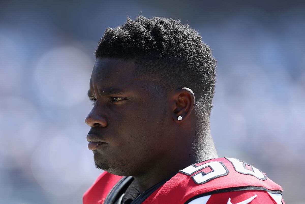 Atlanta Falcons LB Sean Weatherspoon out This Week, Next Man Up Needs ...