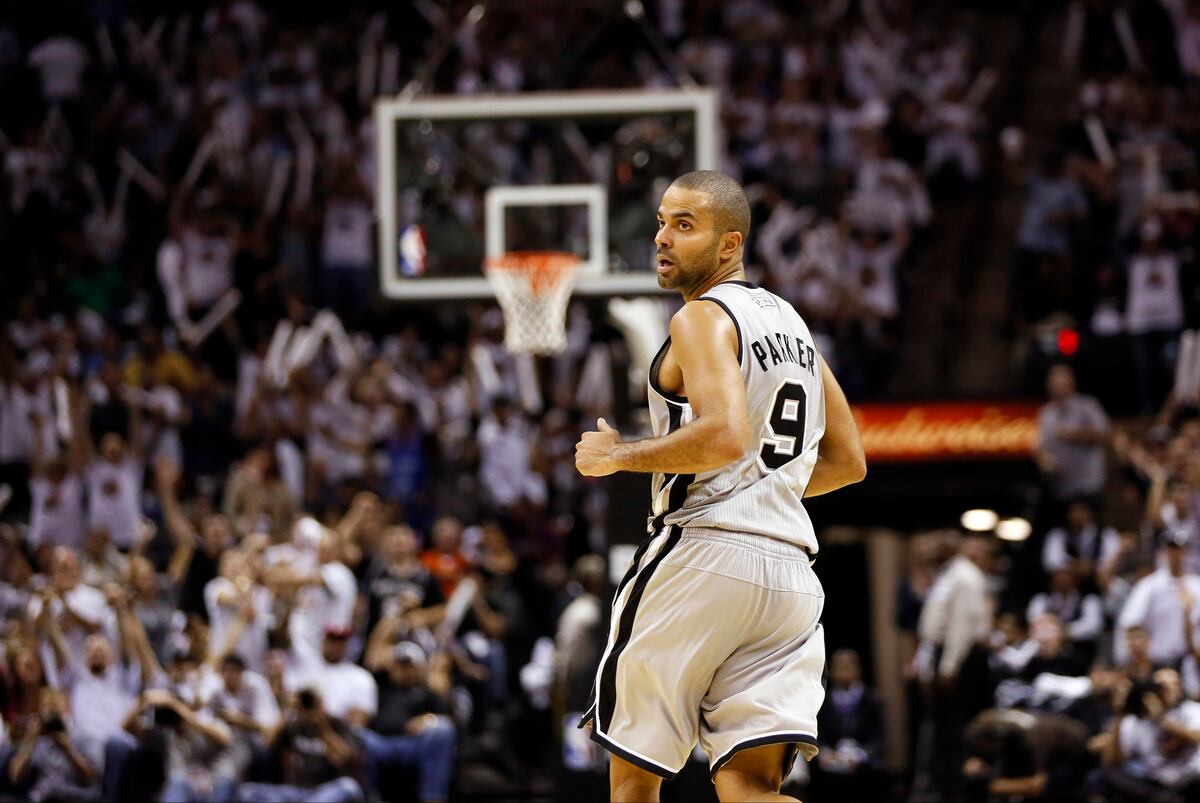 Tony Parker Wins NBA Player of the Night with Last-Second Heroics vs ...