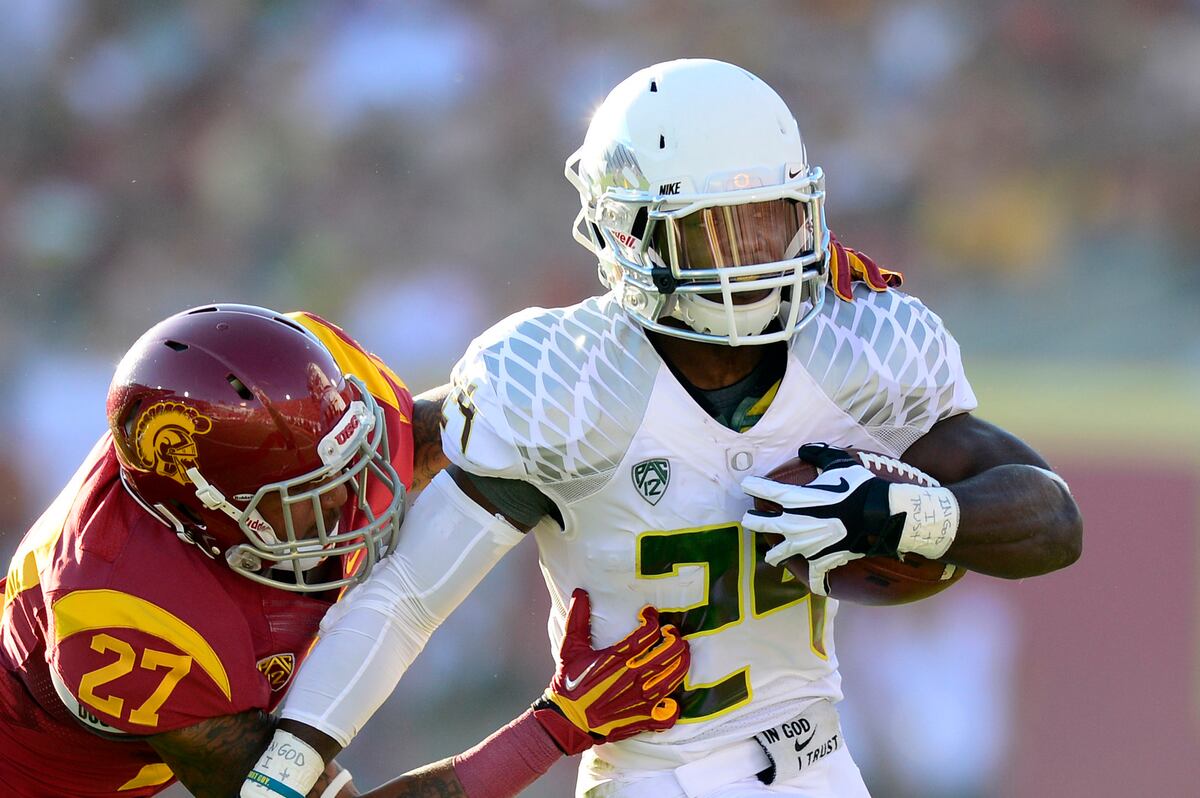 Oregon Ducks Football: How Does Oregon Spring Kenjon Barner for Big ...