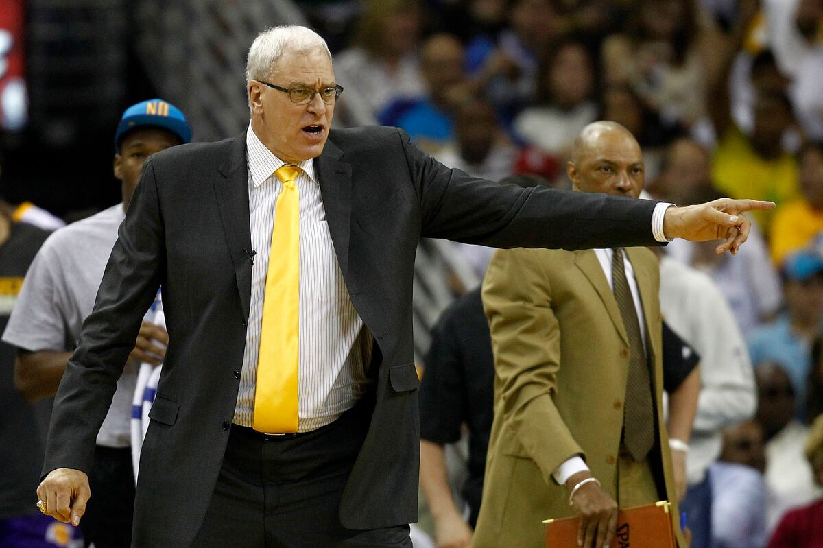 Phil Jackson: Coach's Philosophies Would Be Great Change for Los ...