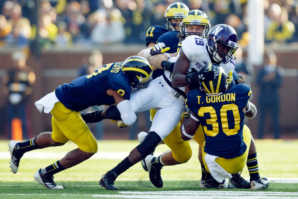 Michigan Football: Wolverines' Defense Must Step Up to Avoid Lackluster ...