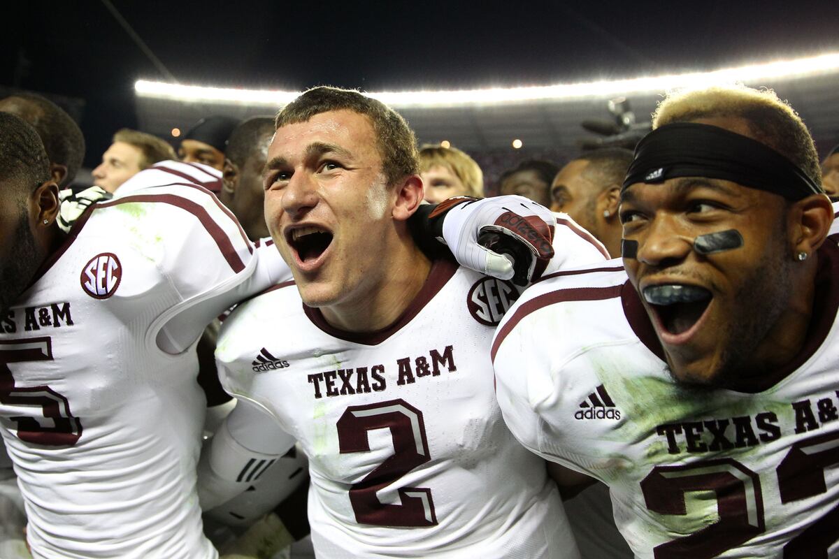 Johnny Manziel and Texas A&M Hope to Trademark 'Johnny Football' | News ...